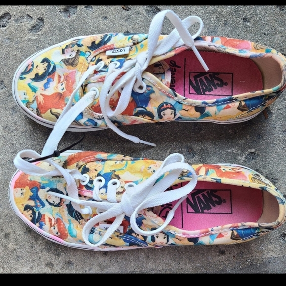 Vans | Shoes | Vans X Disney Princess Print Women Size 55 Shoes ...